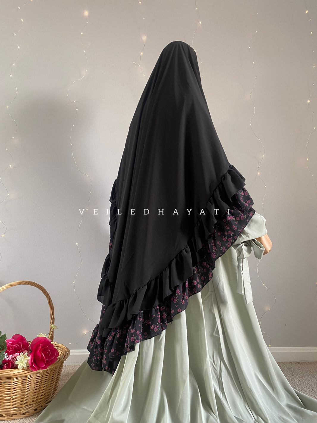Khimars ౨ৎ – Veiled Hayati
