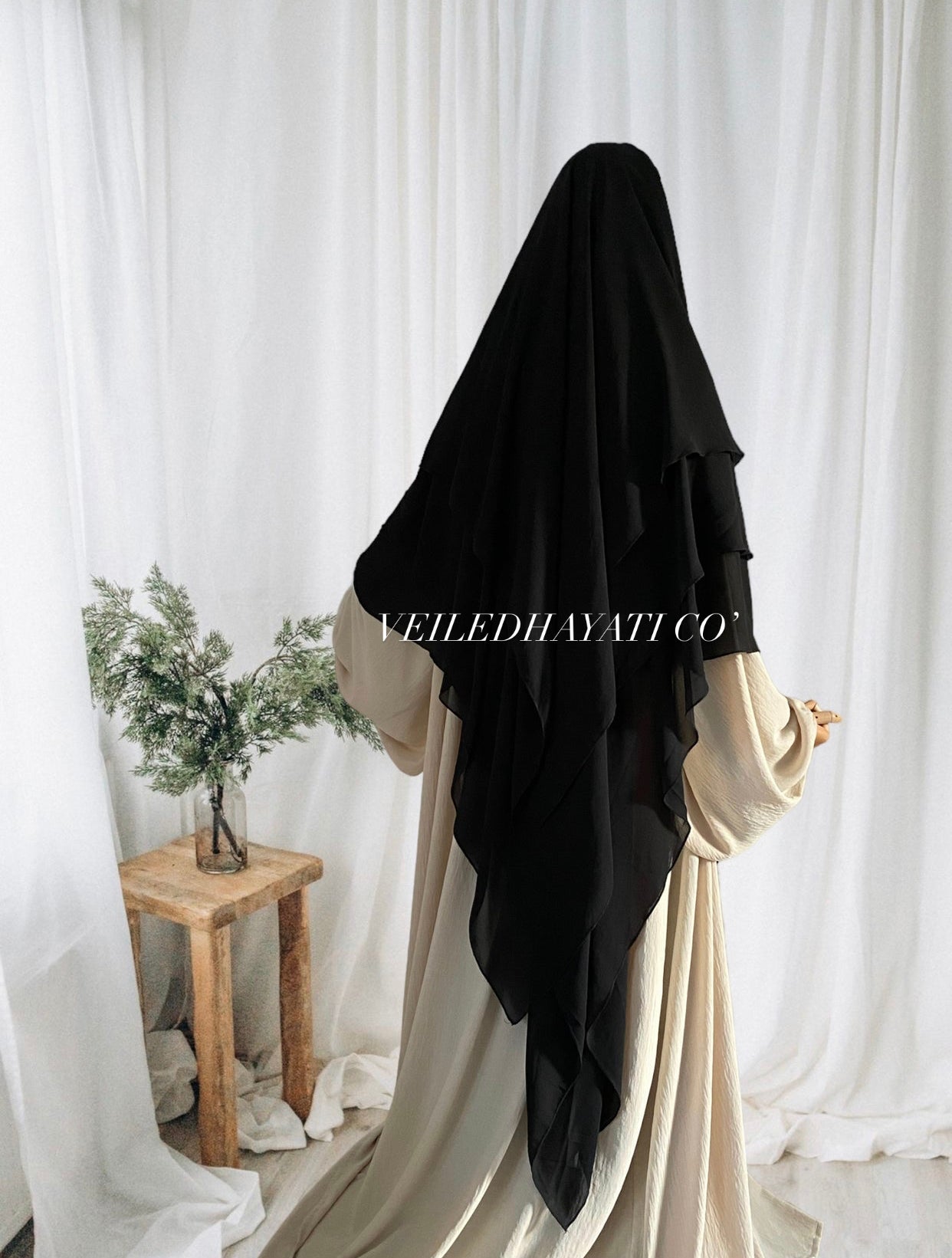 Kohl | Yasmin Khimar – Veiled Hayati
