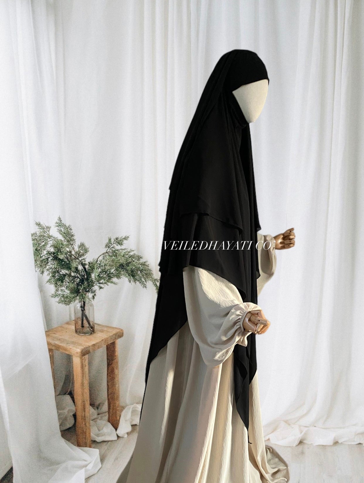 Kohl | Yasmin Khimar – Veiled Hayati